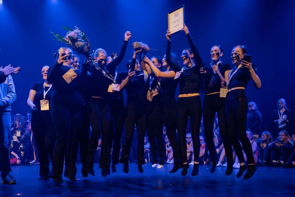 Frábær stemning á Fiðringi í Hofi | akureyri.net