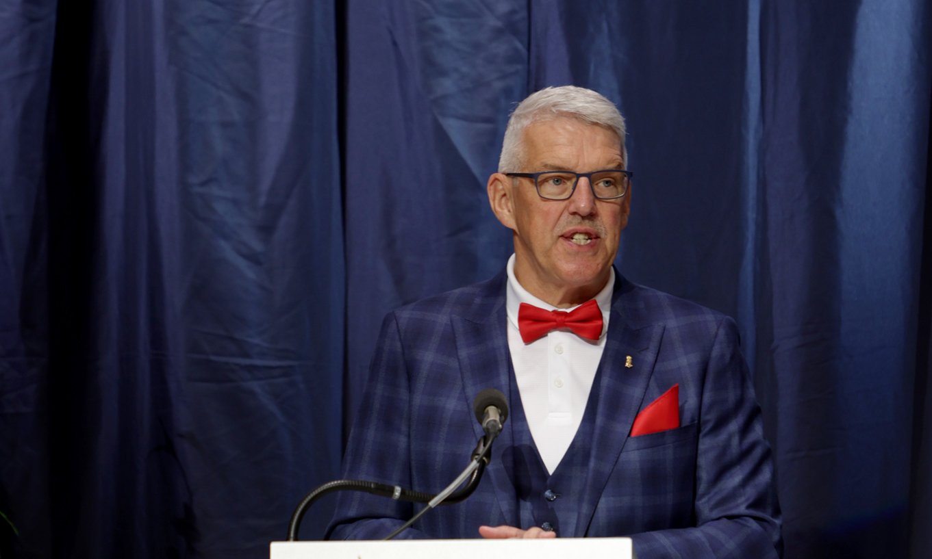 „Lokapróf gamaldags kúgunartæki feðraveldis embættismanna“ | akureyri.net