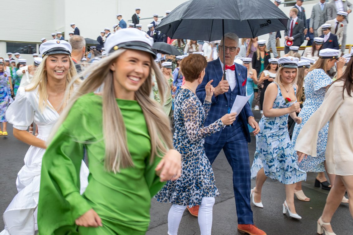 150 stúdentar brautskráðir frá MA | akureyri.net