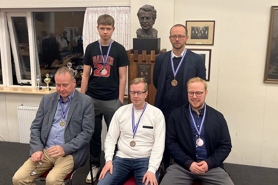 Fengu bronsverðlaun í Atskákkeppni taflfélaga | akureyri.net