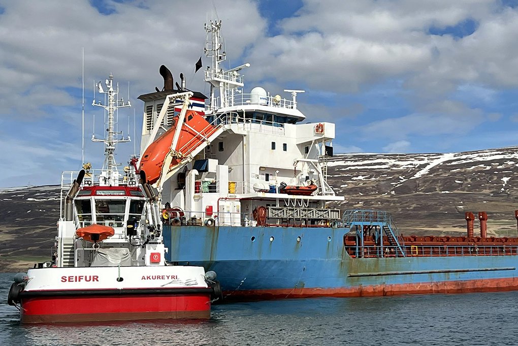 Grettir sterki dró Wilson Skaw til Akureyrar | akureyri.net